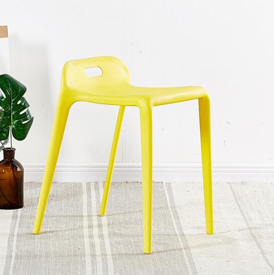 Cute and safe children’s plastic chair