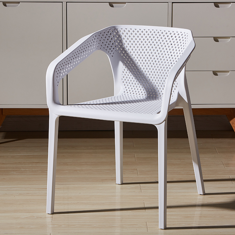 Modern cheap stackable plastic dining chair